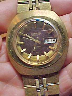 Vintage wristwatches List